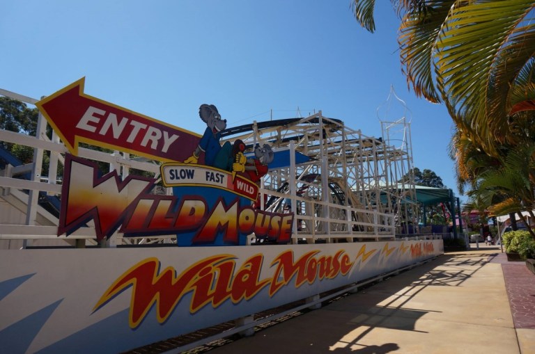 Aussie World – Roller Coaster Traveller